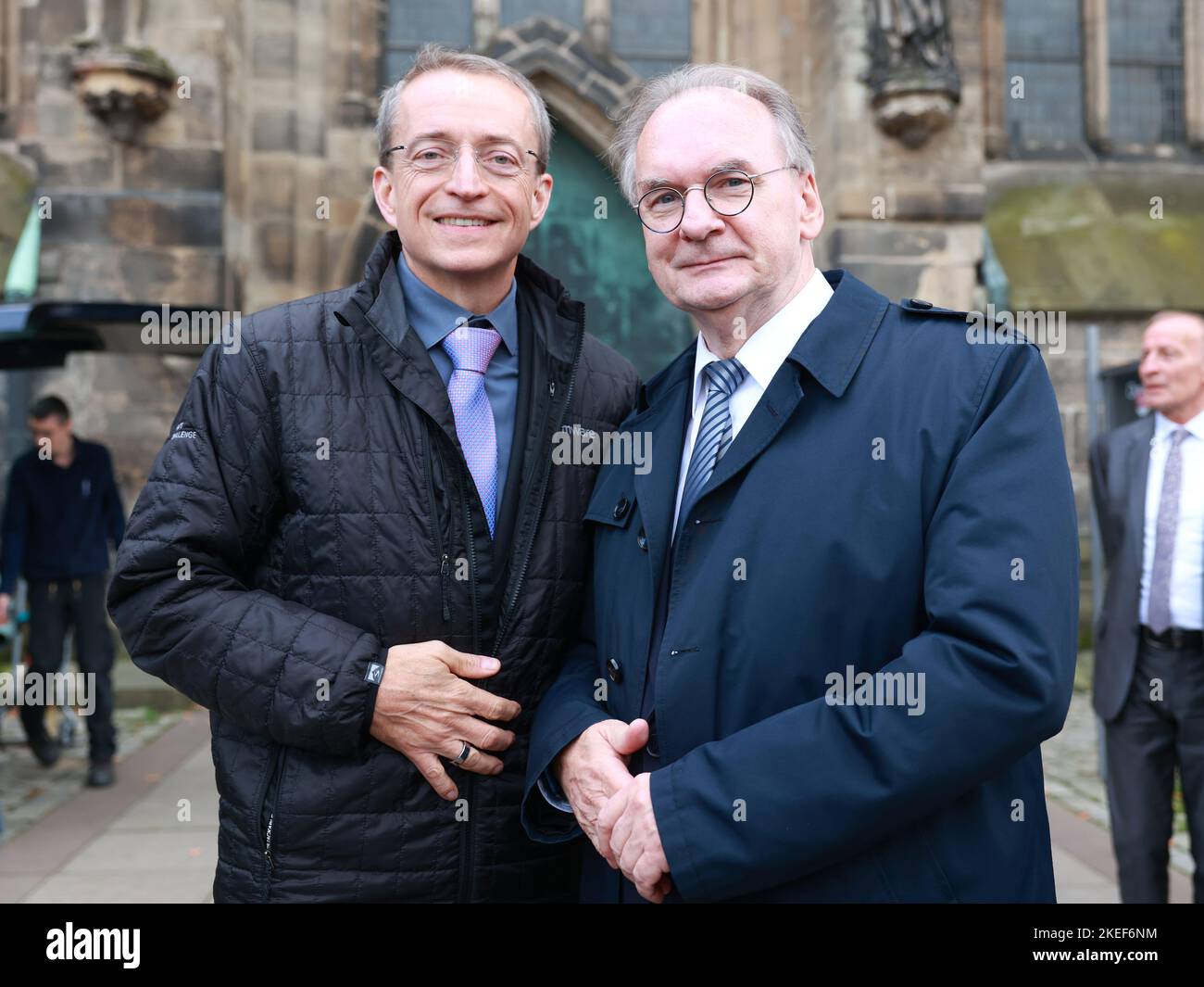 Intel boss visit meeting hi-res stock photography and images - Alamy