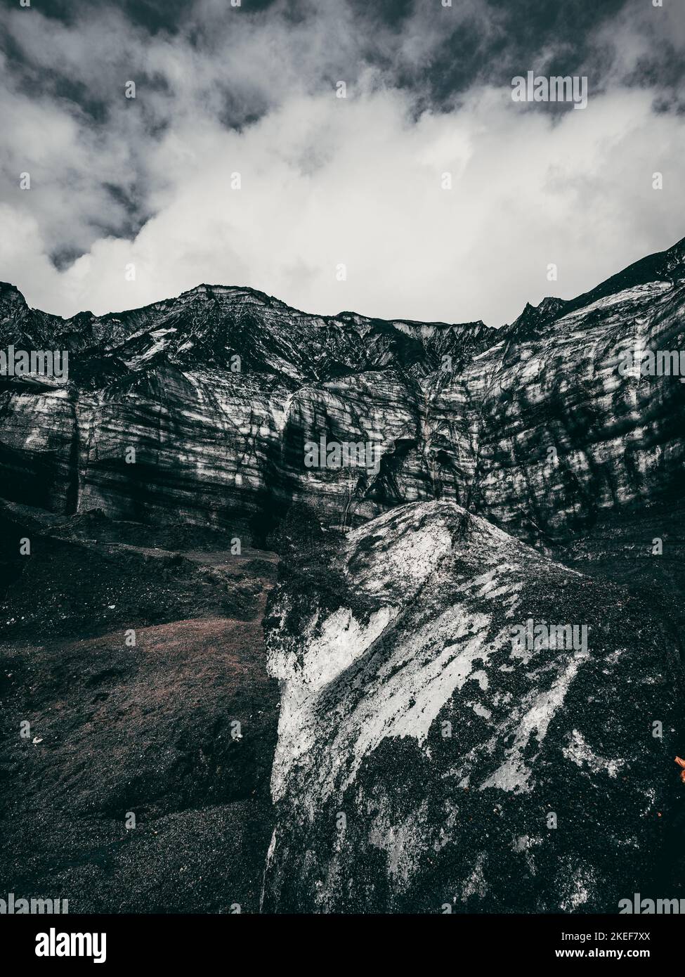 A minimalistic grayscale of the rock formations at the Katla volcano ...