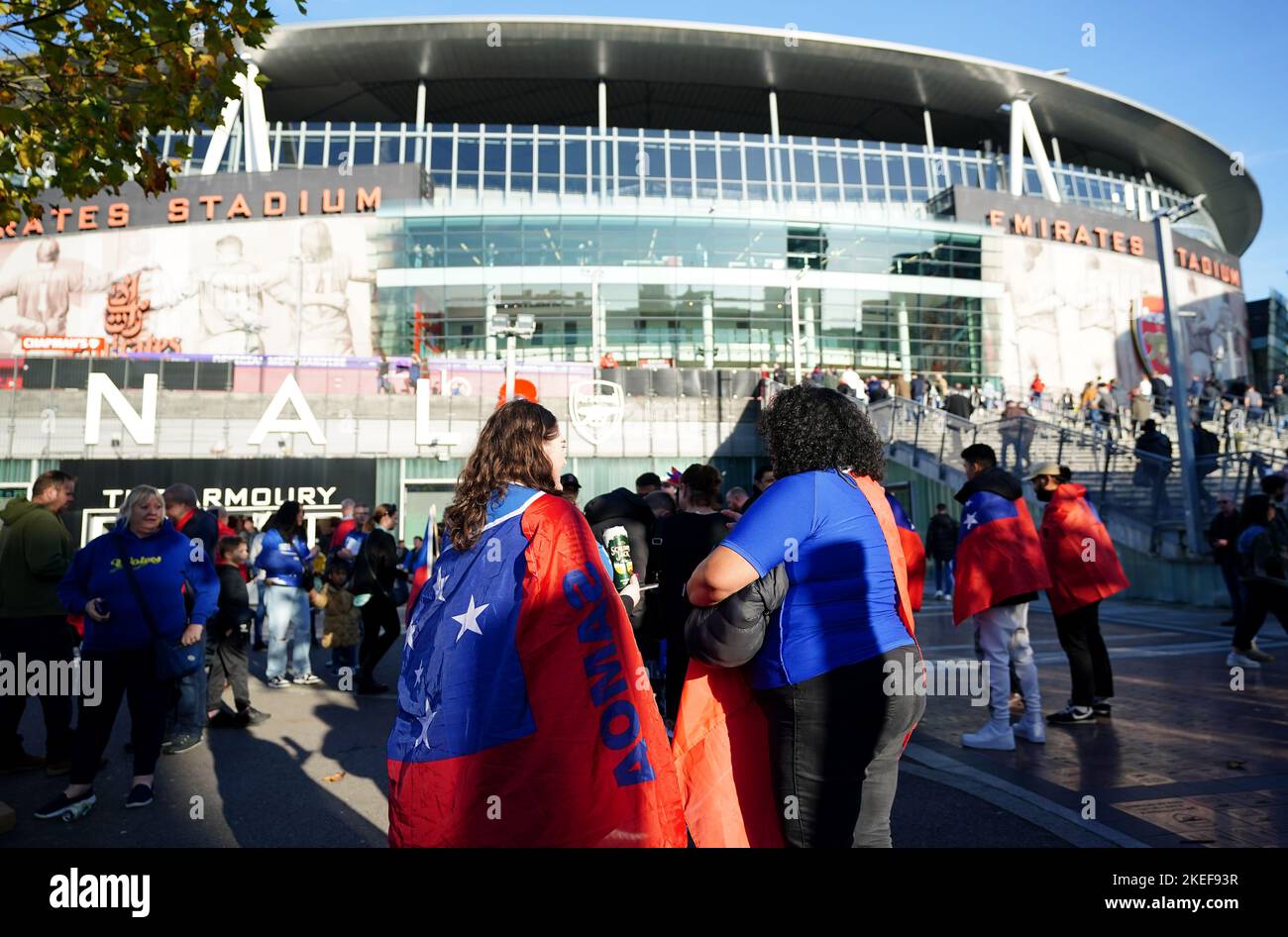 Samoa fans arrive for the Rugby League World Cup semi-final match at ...
