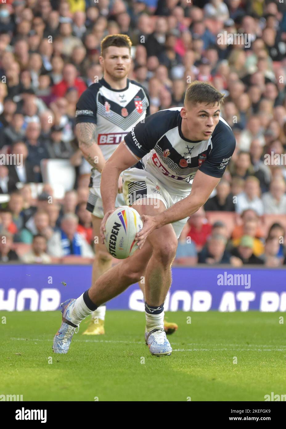 Semi professional rugby player hi-res stock photography and images - Alamy