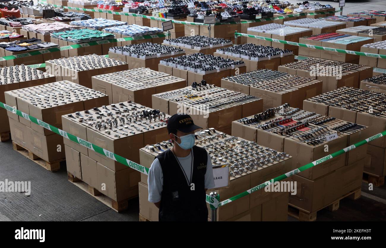 Combat items hi-res stock photography and images - Alamy