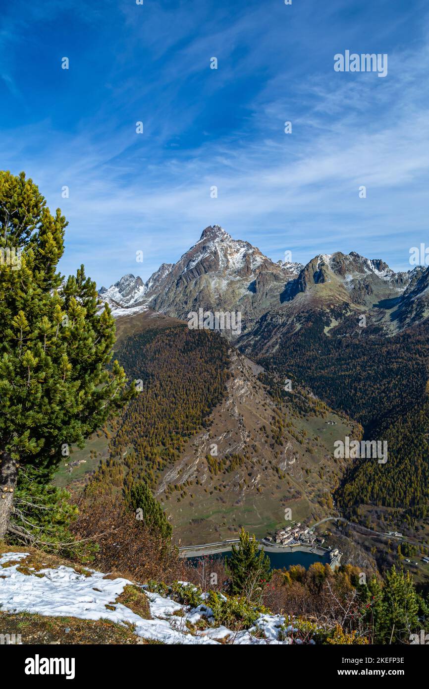 The treasures of the Varaita Valley: the small village of Bellino ...