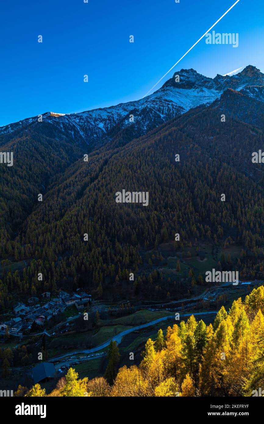 The treasures of the Varaita Valley: the small village of Bellino ...