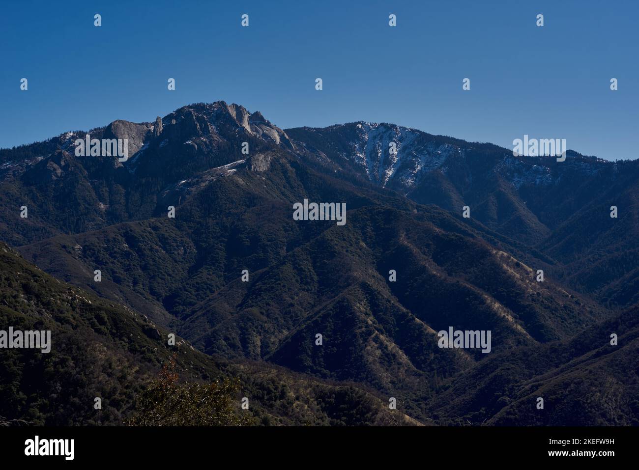 Moro rock kings canyon hi-res stock photography and images - Alamy