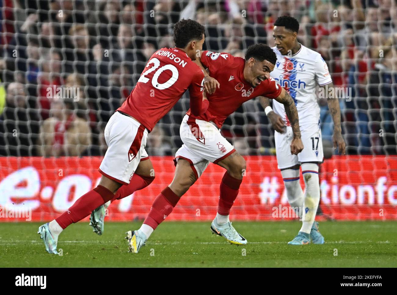 Celebrates goal v crystal palace hi-res stock photography and images ...