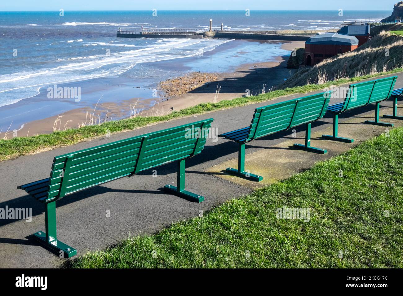 Whitby west cliff bench hi-res stock photography and images - Alamy