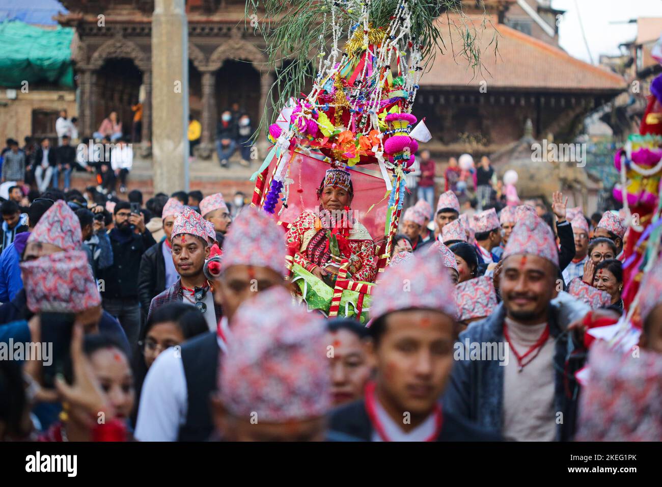 Newari couple hi-res stock photography and images - Alamy