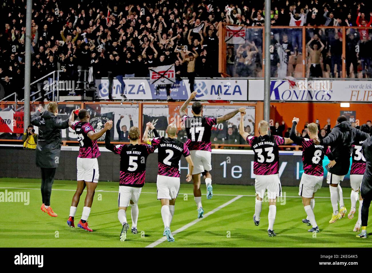 VOLENDAM - 12-11-2022, KRAS Stadium. Dutch Eredivisie Football season ...