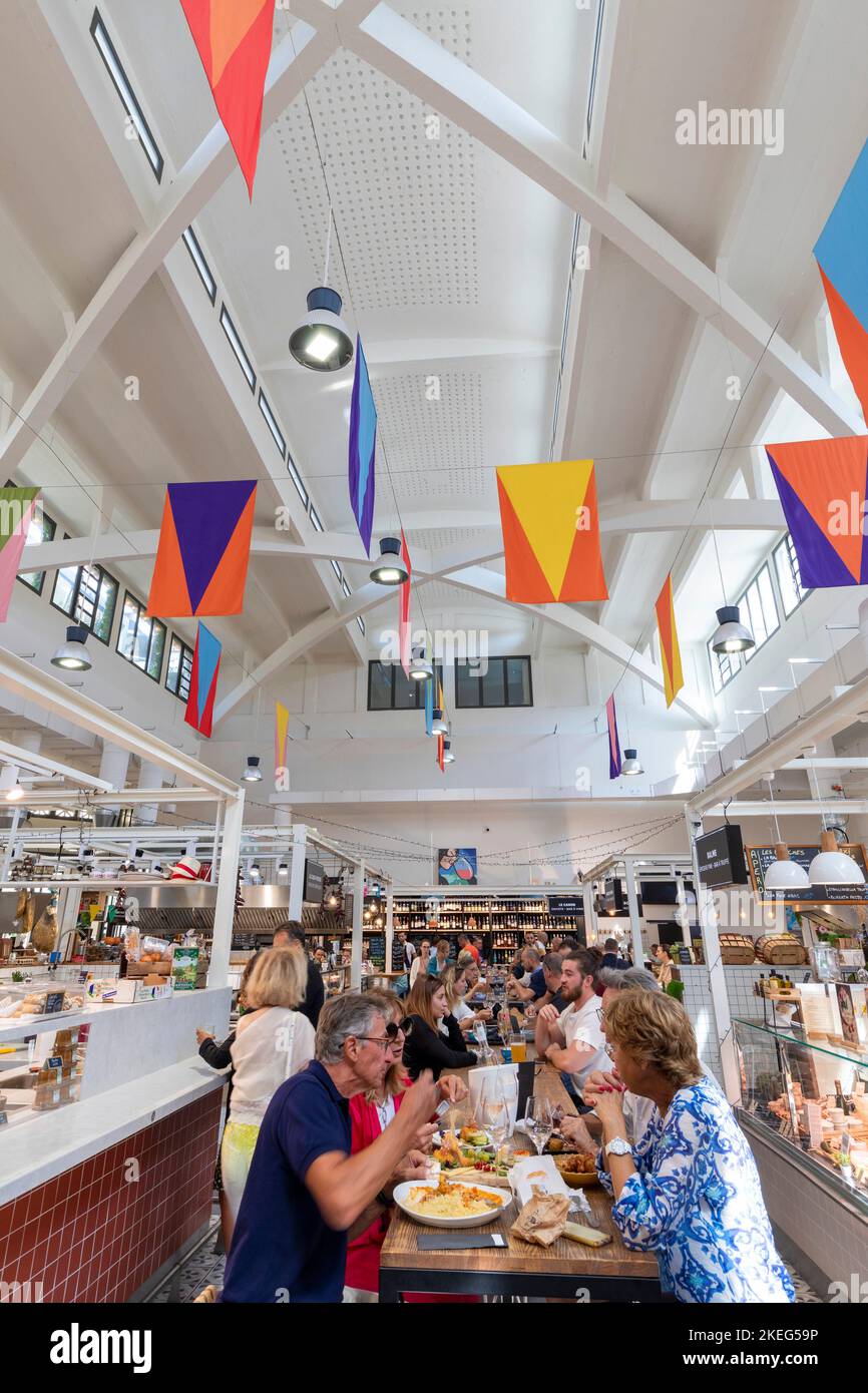Les halles de toulon hi-res stock photography and images - Alamy