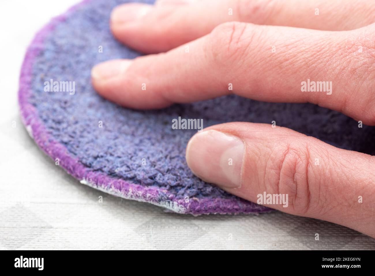 Wiping a surface hi-res stock photography and images - Alamy