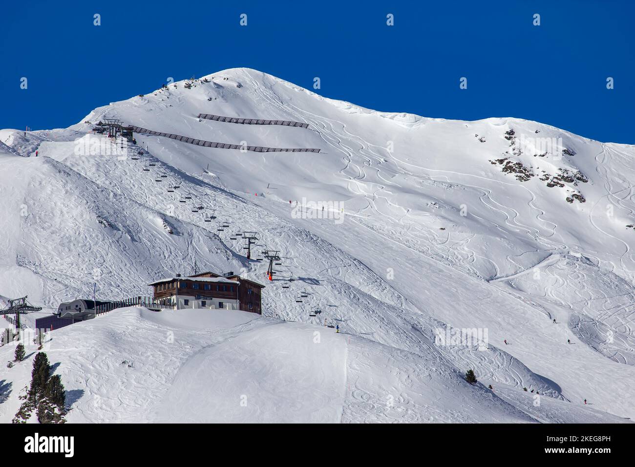 Obertauern village hi-res stock photography and images - Alamy