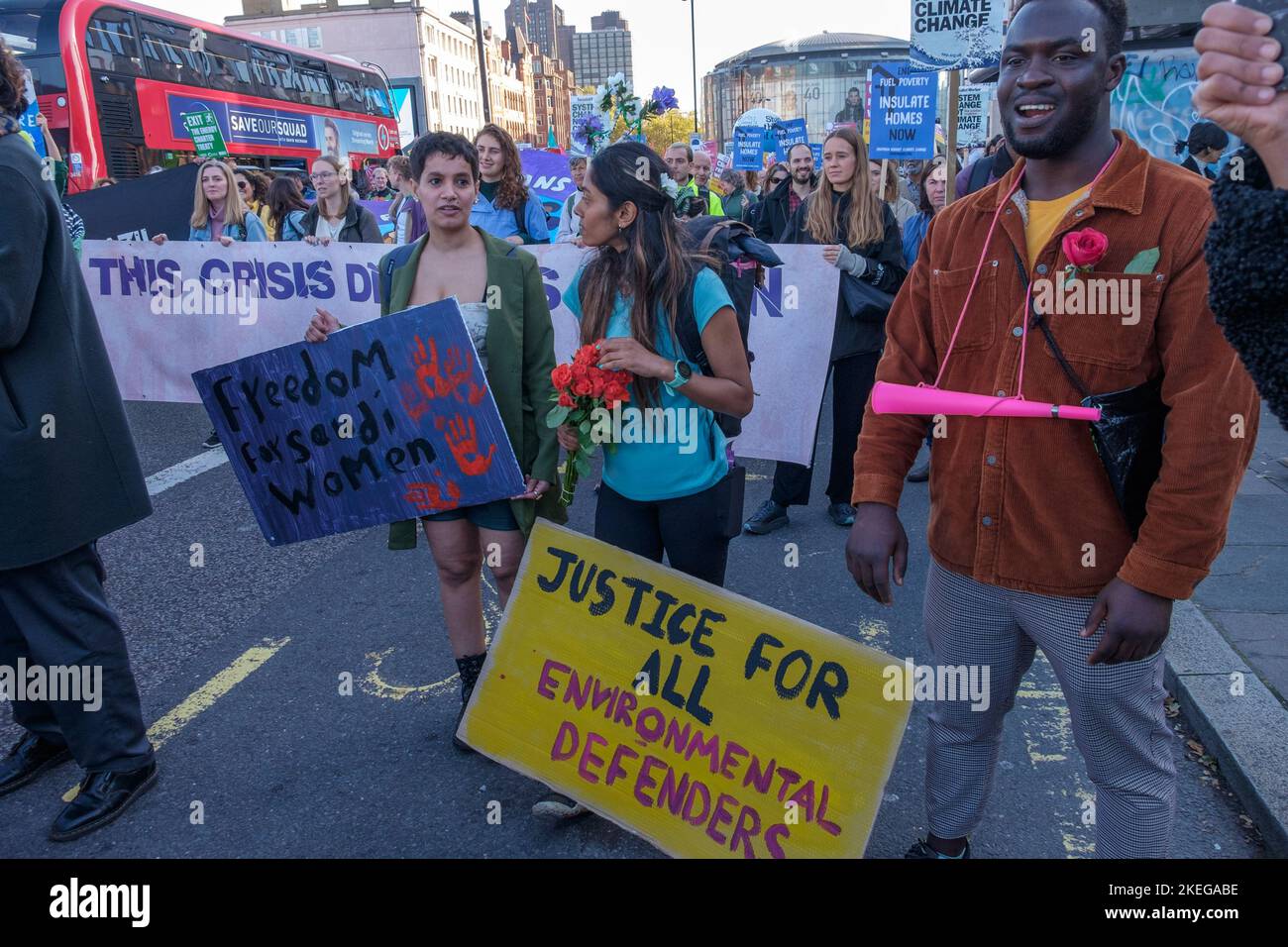 London, UK. 12 Nov 2022. Thousand came for the Climate Coalition march ...