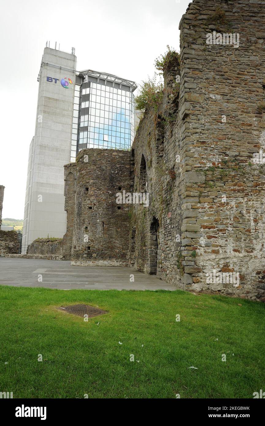 Swansea castle hi-res stock photography and images - Alamy
