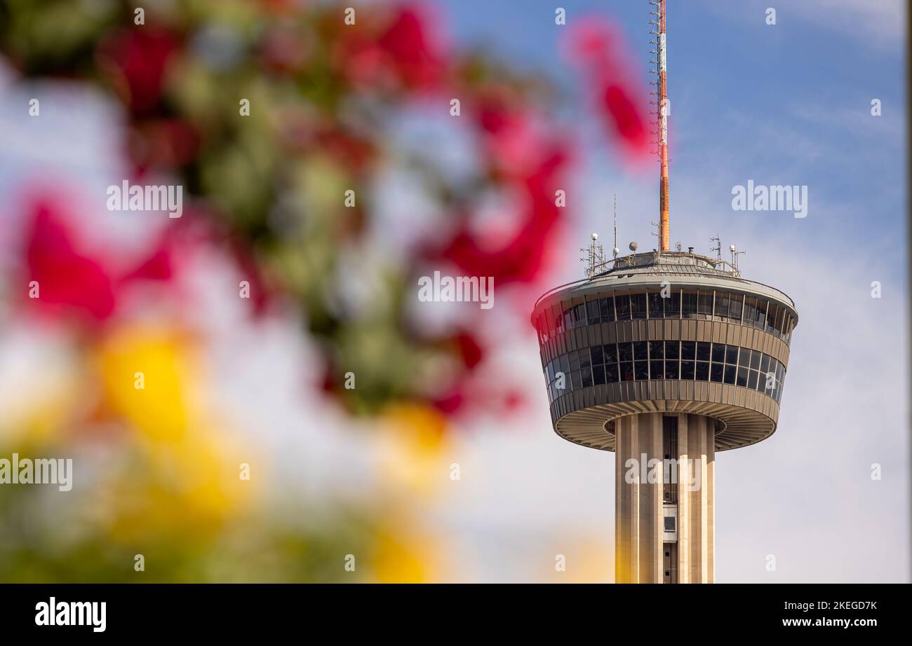 La Villita Shopping District with Tower of The Americas on a sunny ...