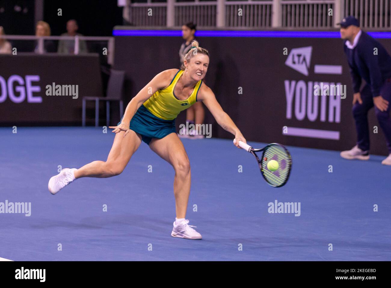 Glasgow, Scotland 12th November 2022. Heather Watson of Team GB takes ...
