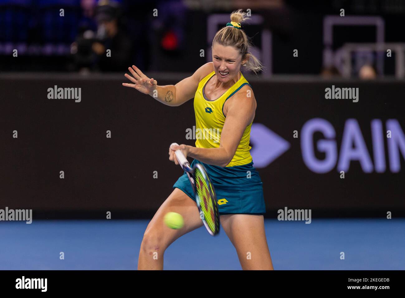 Glasgow, Scotland 12th November 2022. Heather Watson of Team GB takes ...