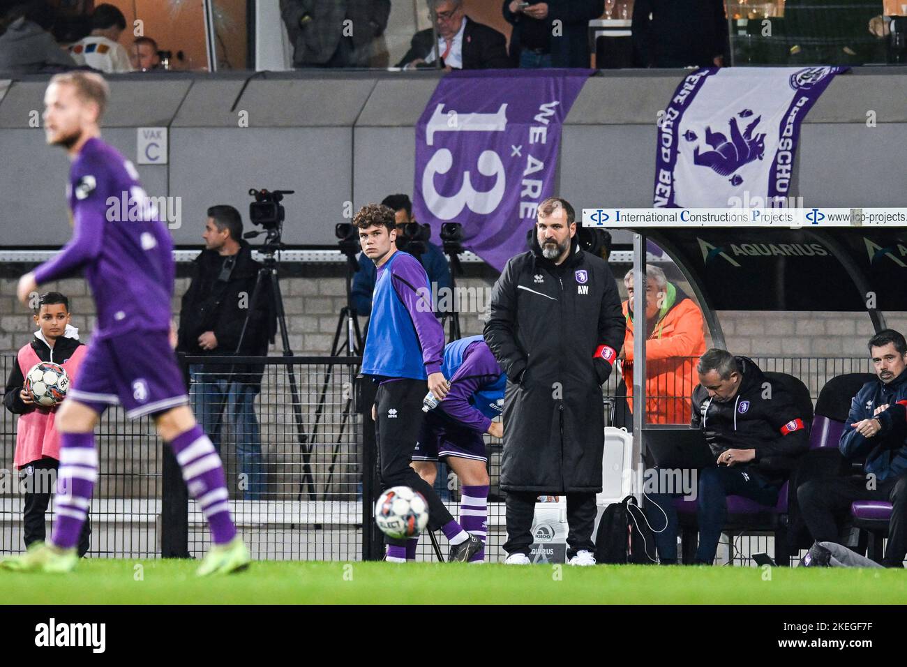Beerschot's head coach Andreas Wieland pictured during a soccer match ...