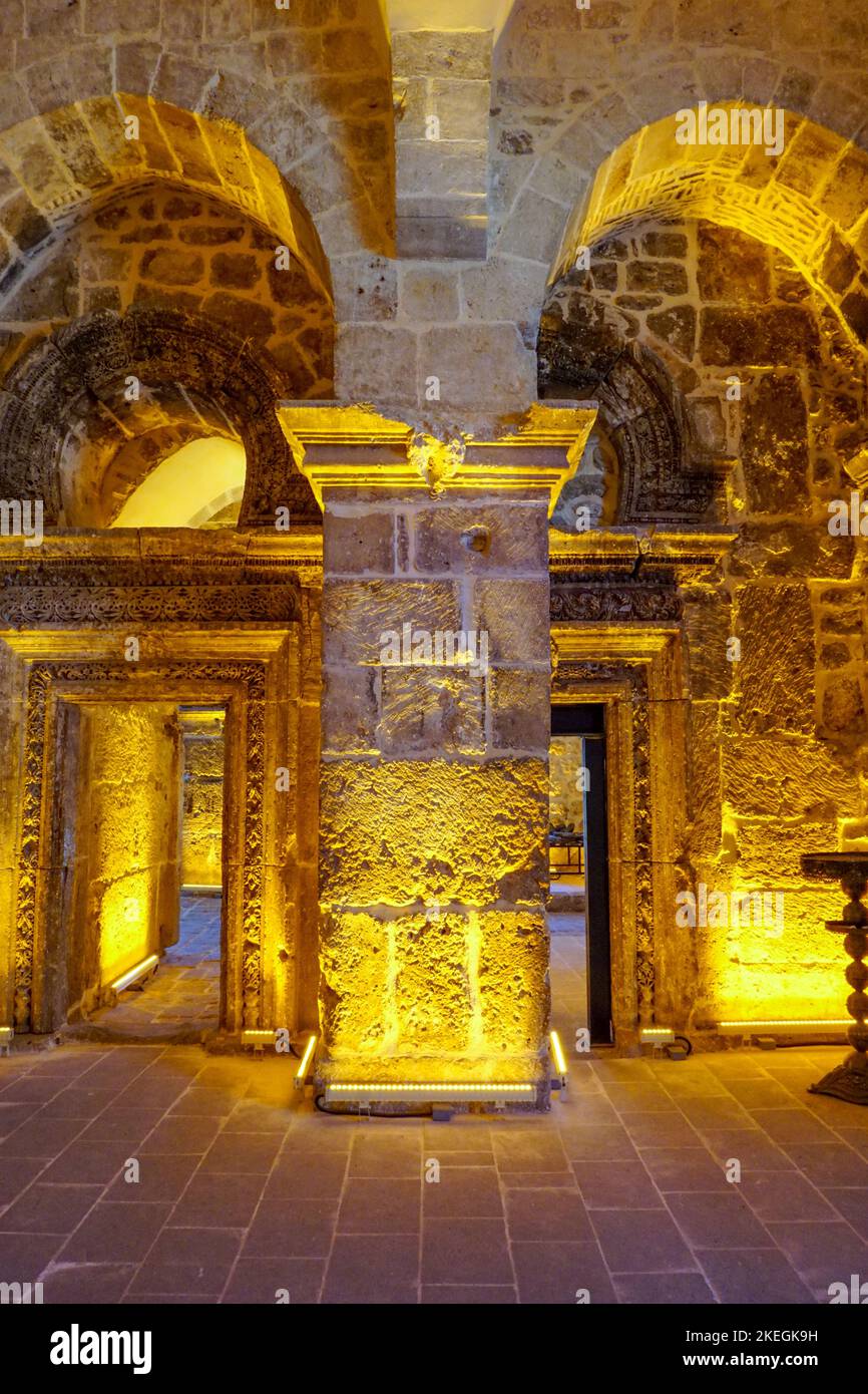 Nisibis hi-res stock photography and images - Alamy