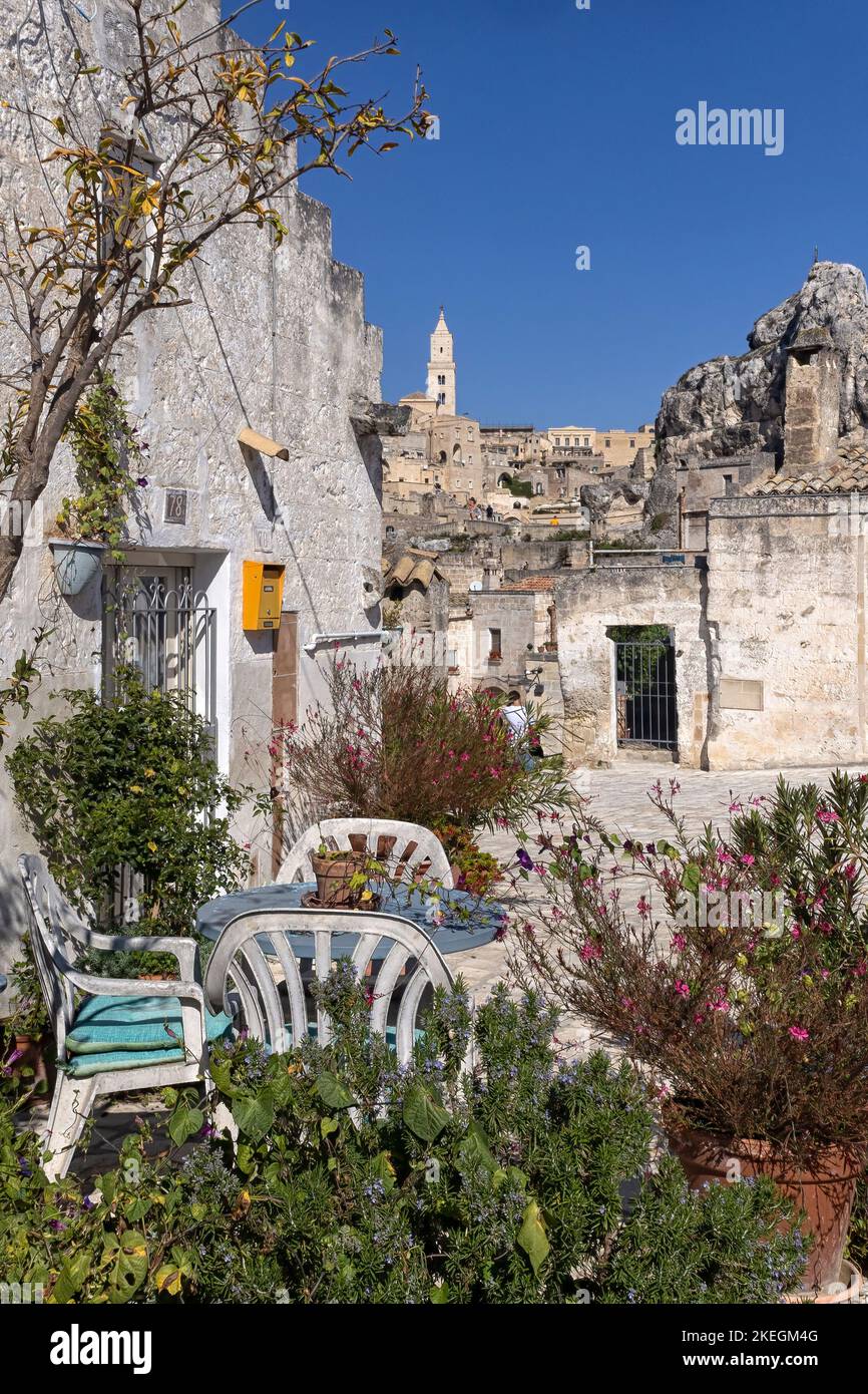 MATERA, ITALY - OCTOBER 17, 2022: Small square in the old town with ...