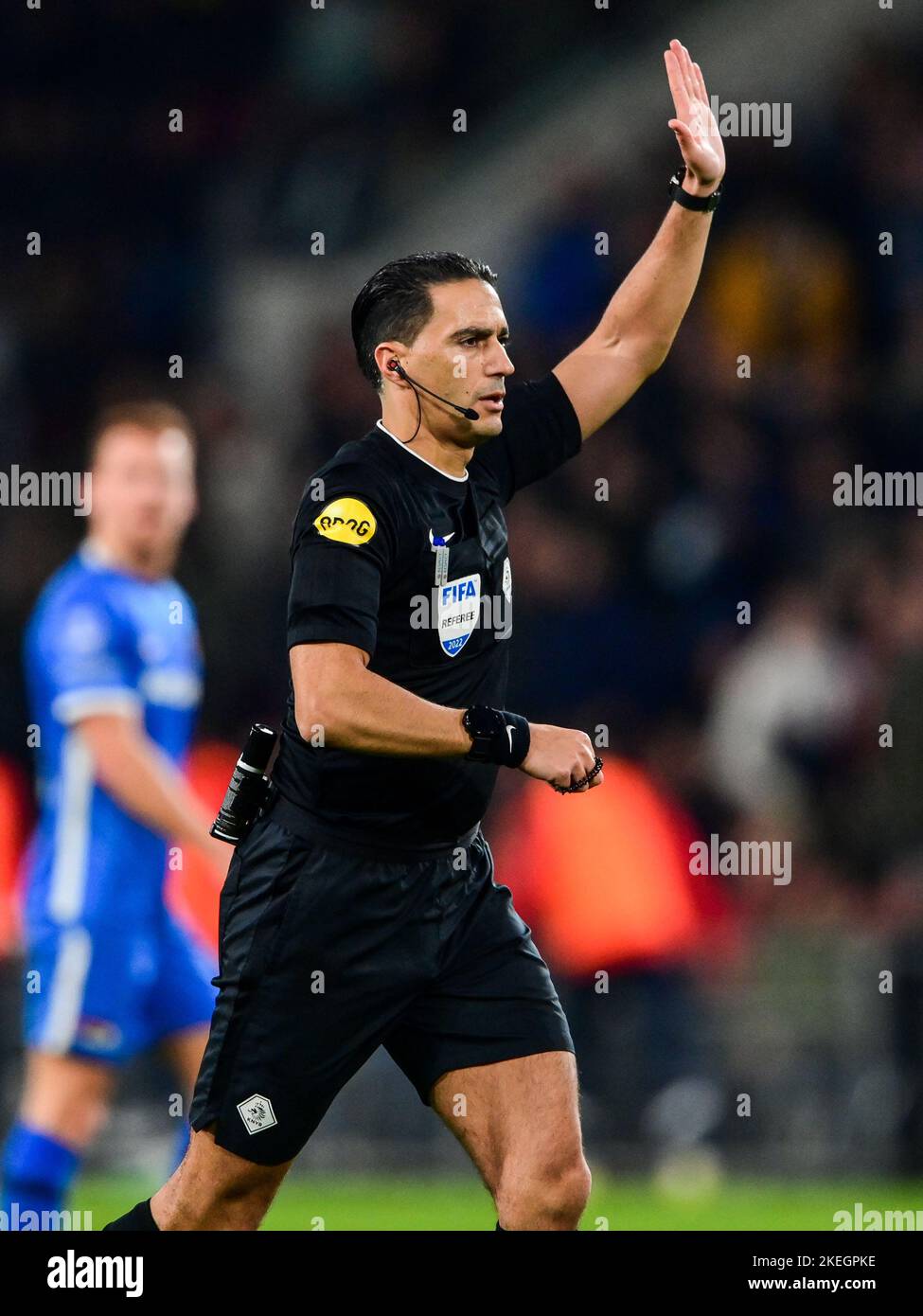 EINDHOVEN - Referee Serdar Gozubuyuk disallows the 1-1 during the Dutch ...