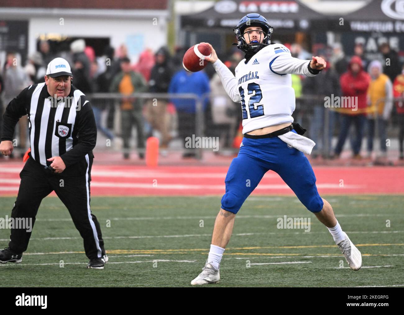Montreal University Carabins quarterback Jonathan Senecal throws ...