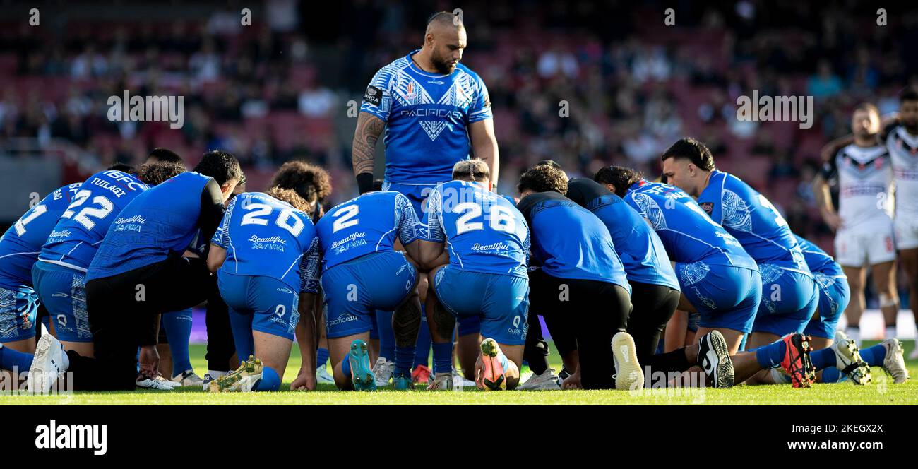 London ENGLAND - NOVEMBER 12. Junior Paulo of Samoa leads The Manu Siva ...