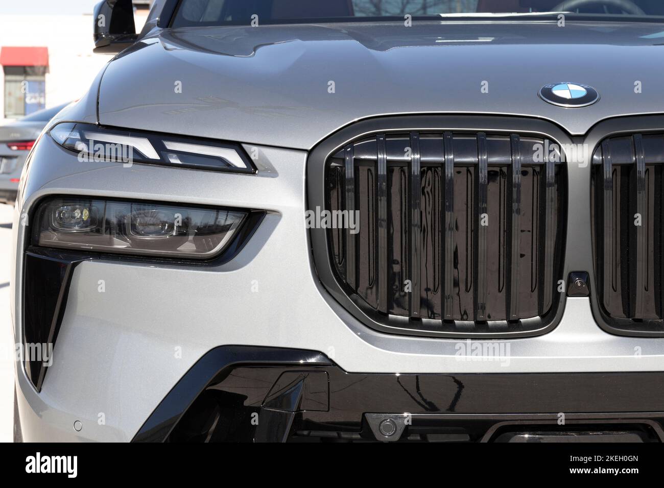 Bmw x7 2022 hi-res stock photography and images - Alamy