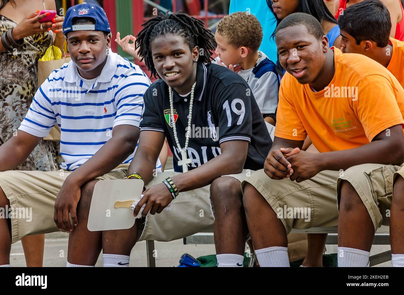 U s african crowd street hi-res stock photography and images - Alamy