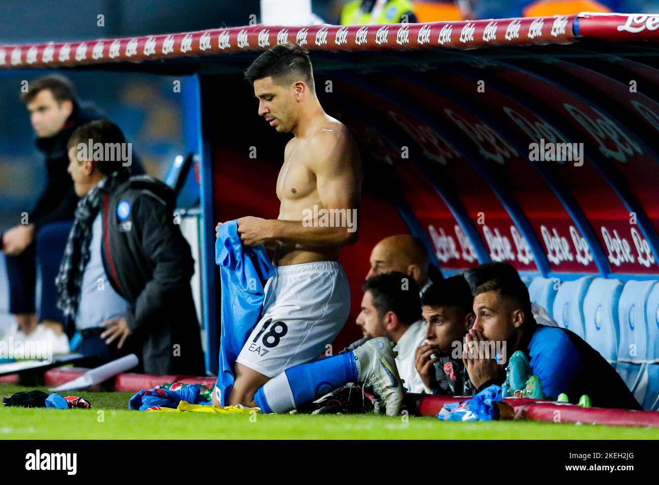 SSC Napoli's Argentine forward Giovanni Simeone wear the jersey during ...