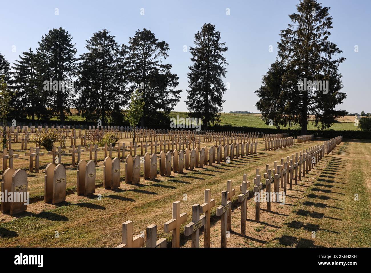 Crosses,and,Muslim,gravestones,in,war,World War,WW1,World War 1,First ...