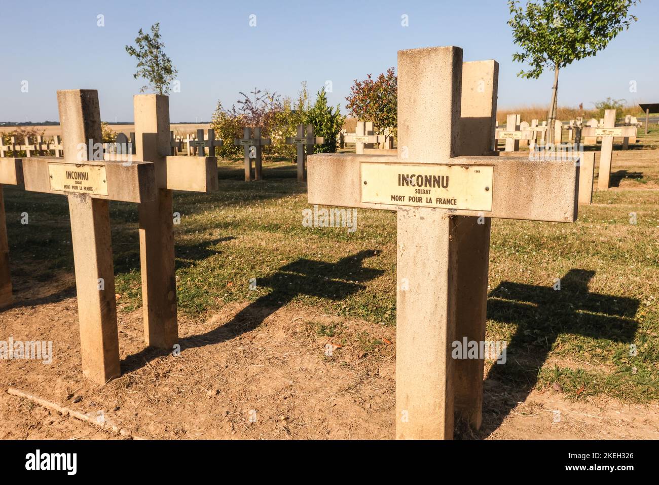 Crosses,and,Muslim,gravestones,in,war,World War,WW1,World War 1,First ...