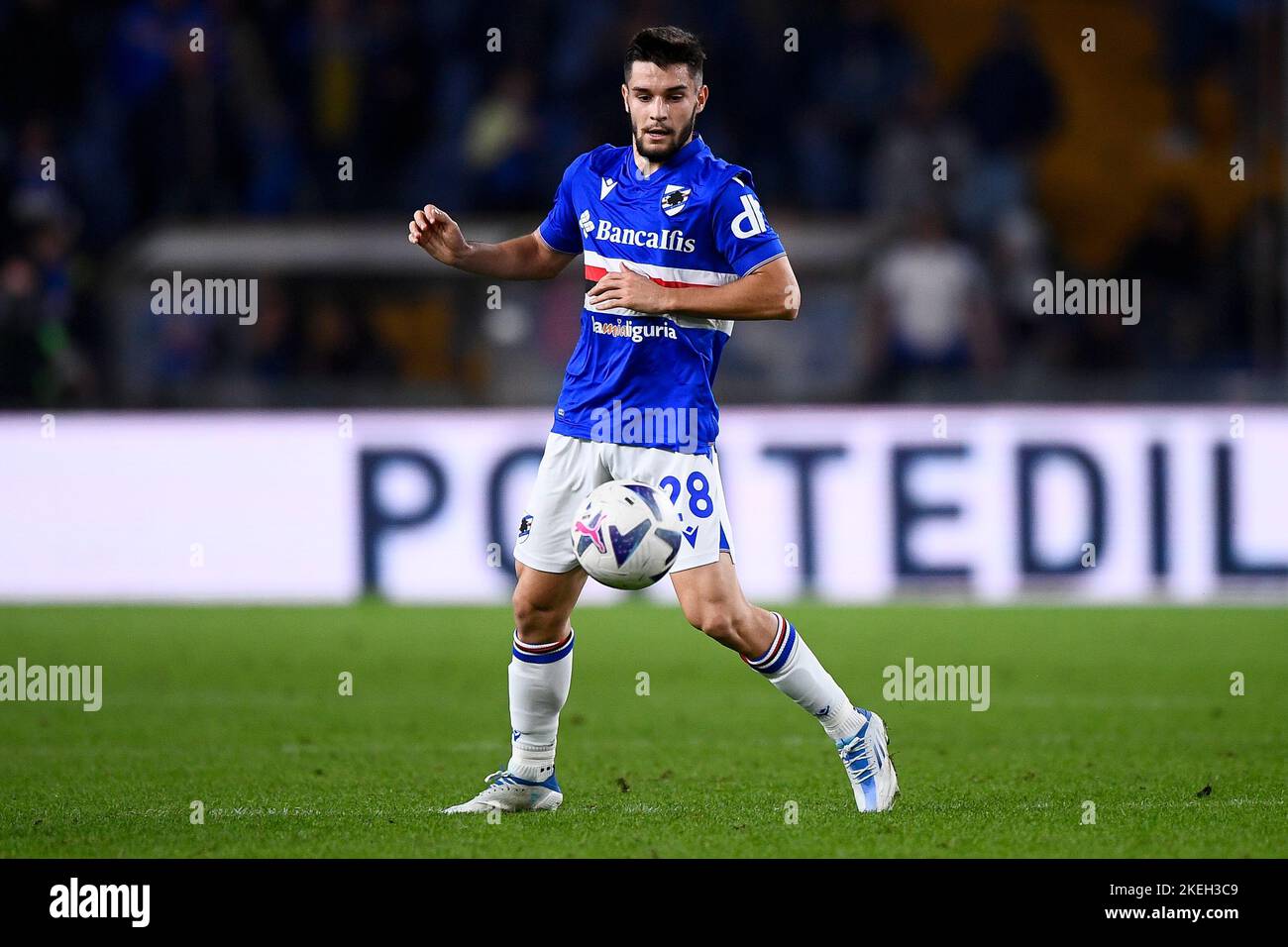 Gerard yepes hi-res stock photography and images - Alamy