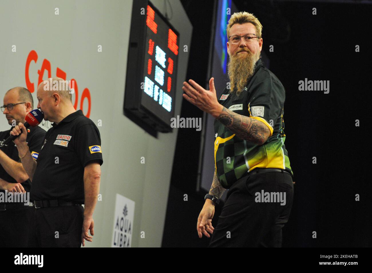 WOLVERHAMPTON, ENGLAND - NOVEMBER 12: Simon Whitlock of Australia ...