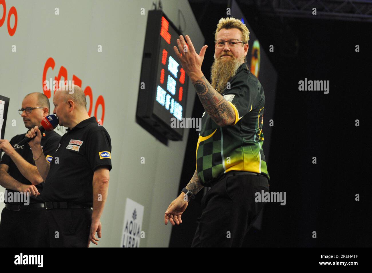 WOLVERHAMPTON, ENGLAND - NOVEMBER 12: Simon Whitlock of Australia ...