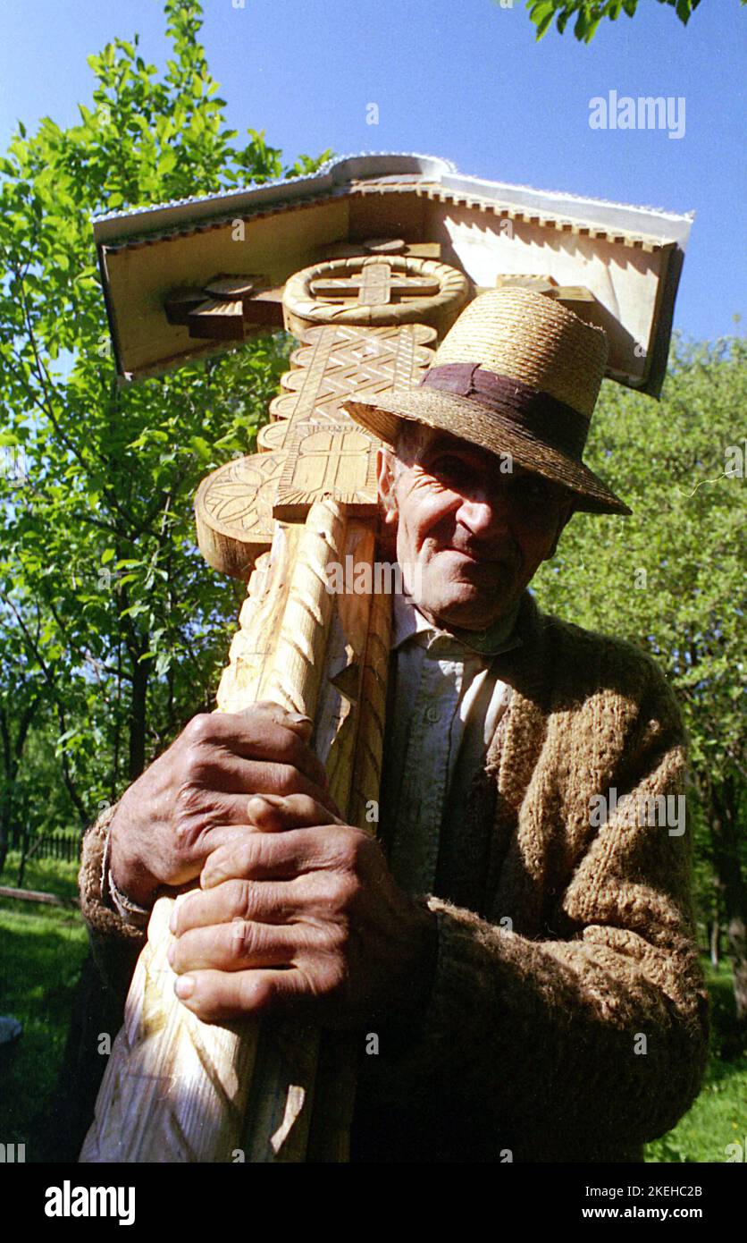 Costesti, Hunedoara County, Romania, 2000. Portrait of Samoila ...