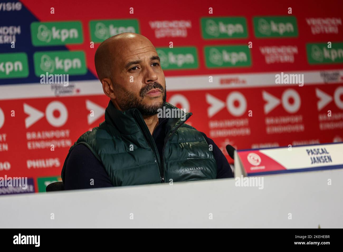 EINDHOVEN, 12-11-2022, Philips Stadium, season 2022 / 2023 Dutch ...