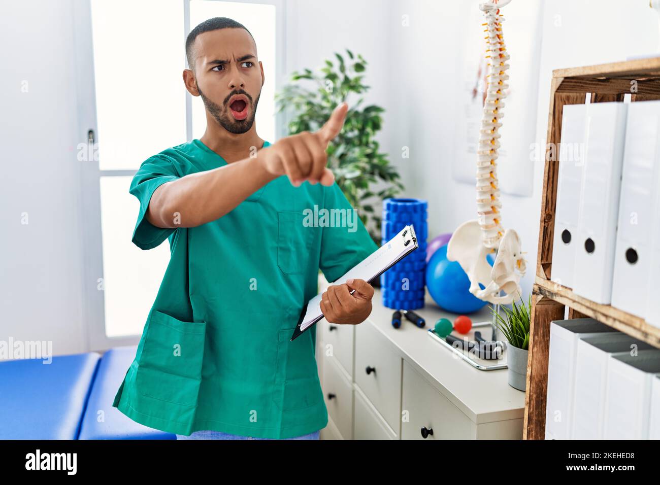 Person in pain looking ahead hi-res stock photography and images - Alamy
