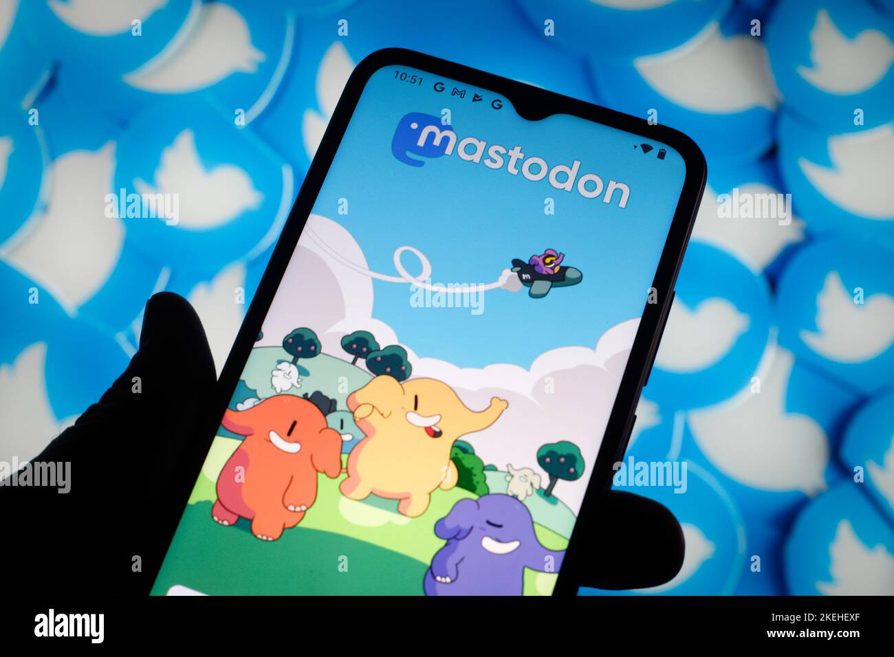 The Twitter and Mastodon app logos are seen in this photo illustration ...