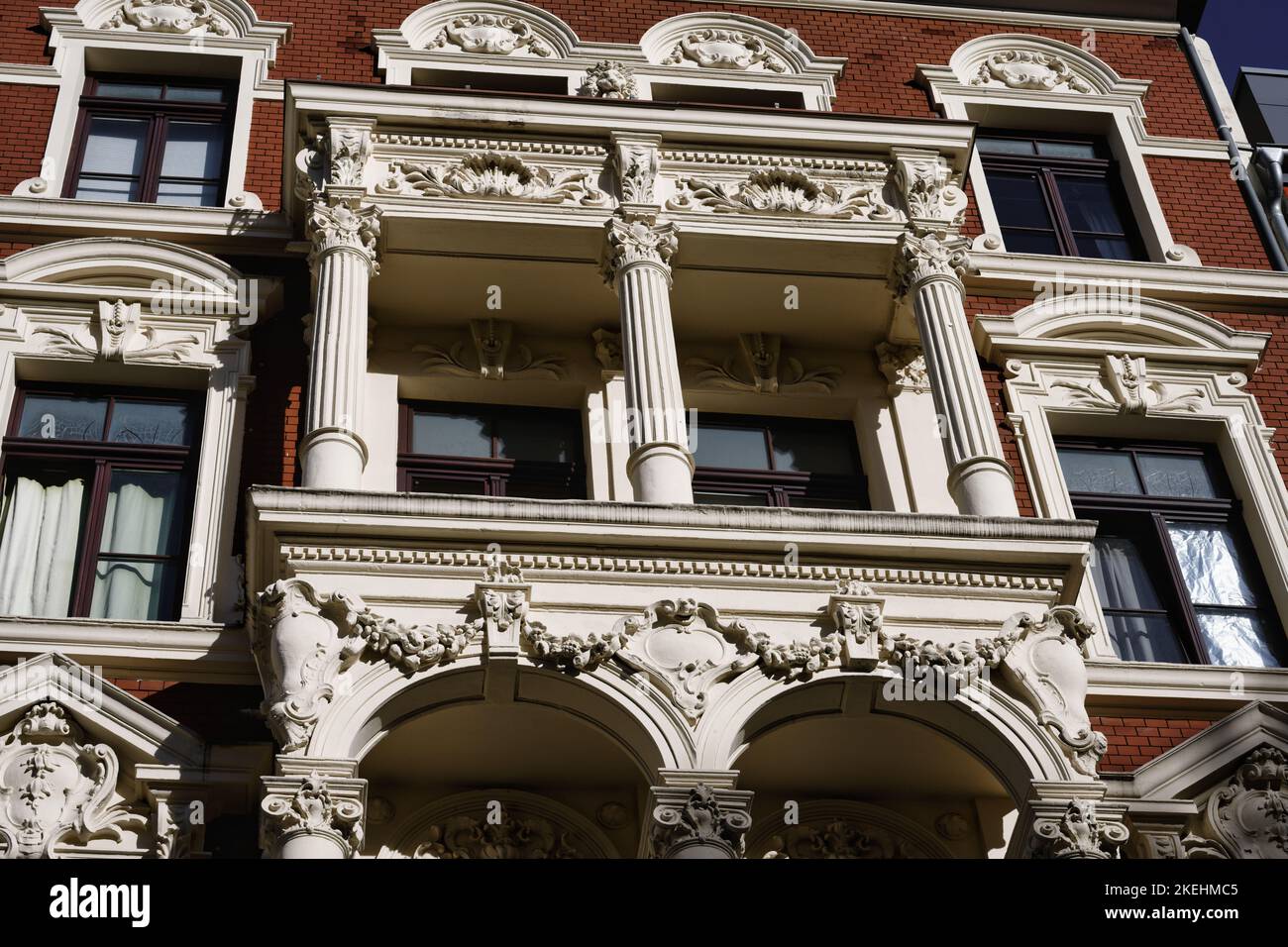 Historic stucco facades hi-res stock photography and images - Alamy