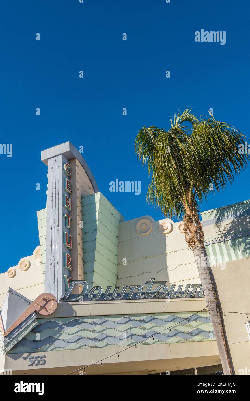 Downtown Ventura Movie Theater 60 Photos - Moonagedaydream.film