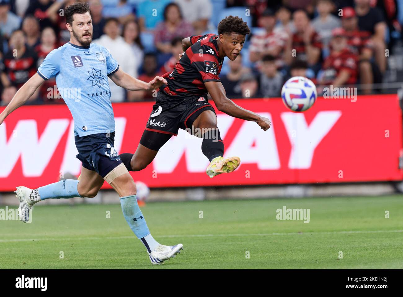 Kusini yengi hi-res stock photography and images - Alamy