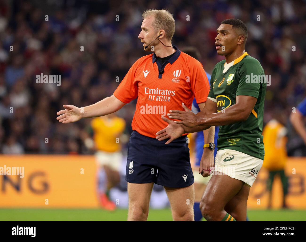 Referee Wayne Barnes of England, Damian Willemse of South Africa during ...