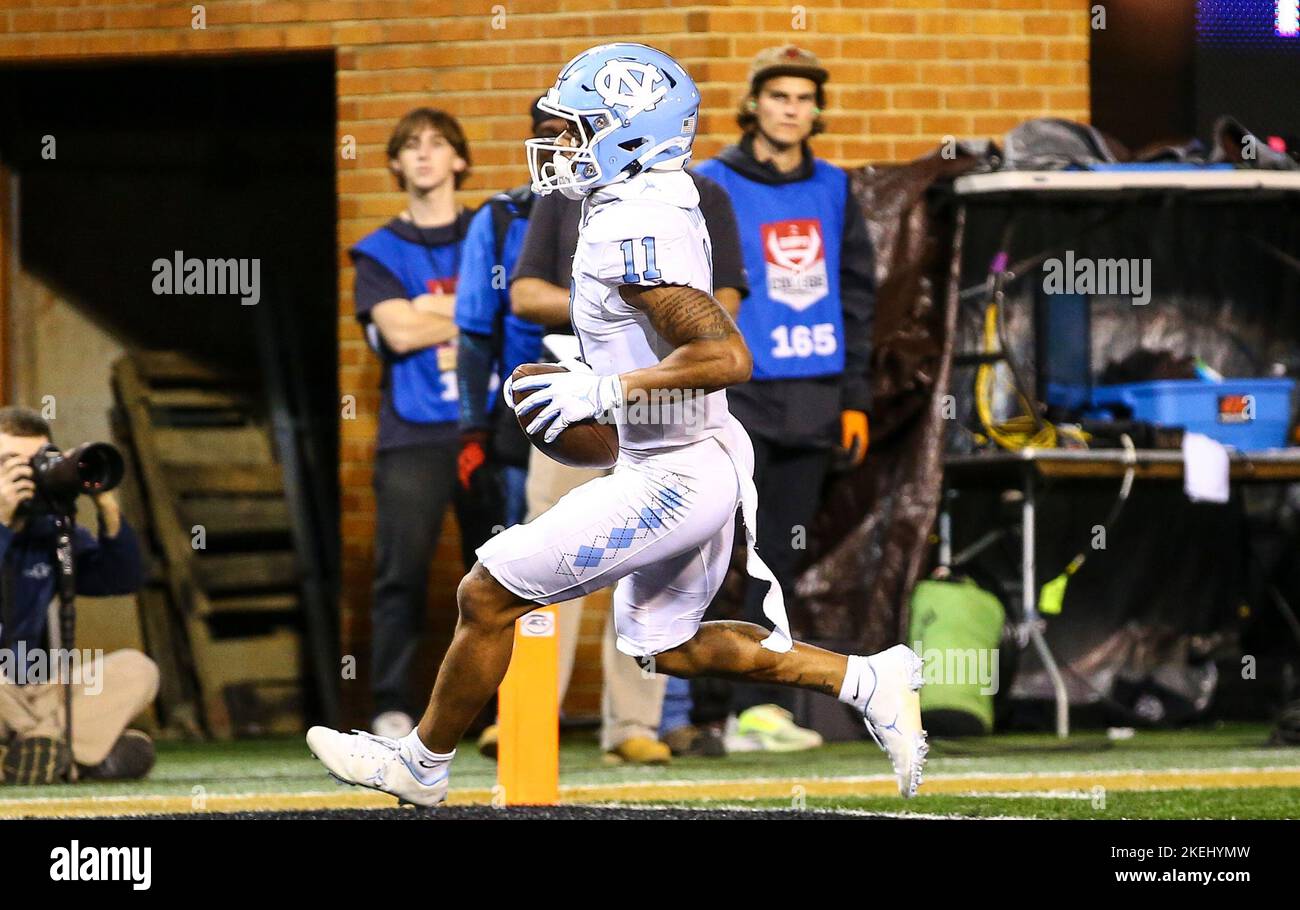 November 12, 2022: North Carolina junior Josh Downs (11) scores ...