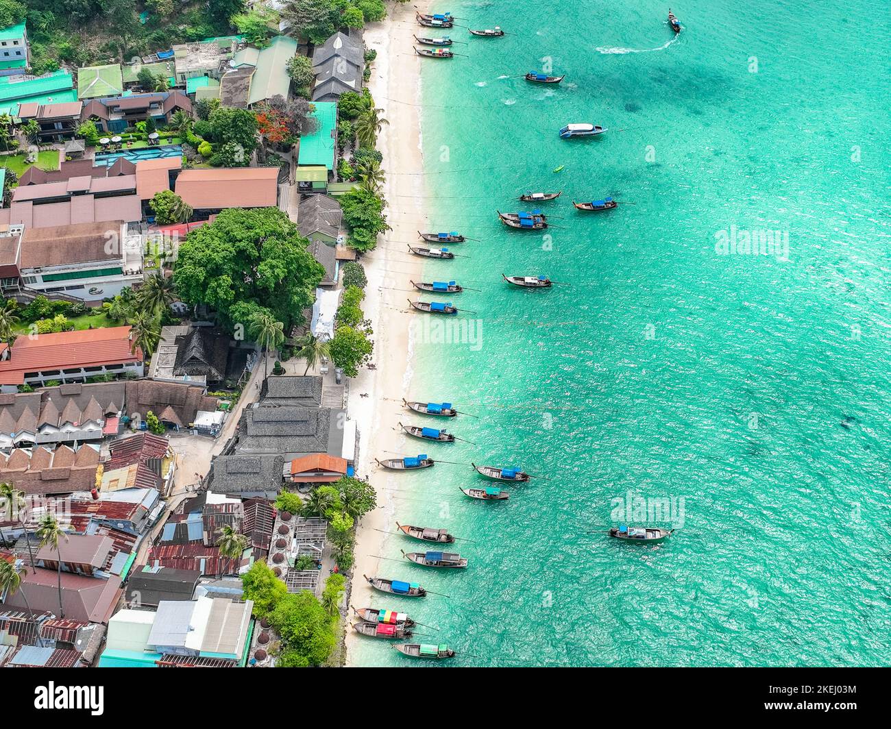 Ton sai pier hi-res stock photography and images - Alamy