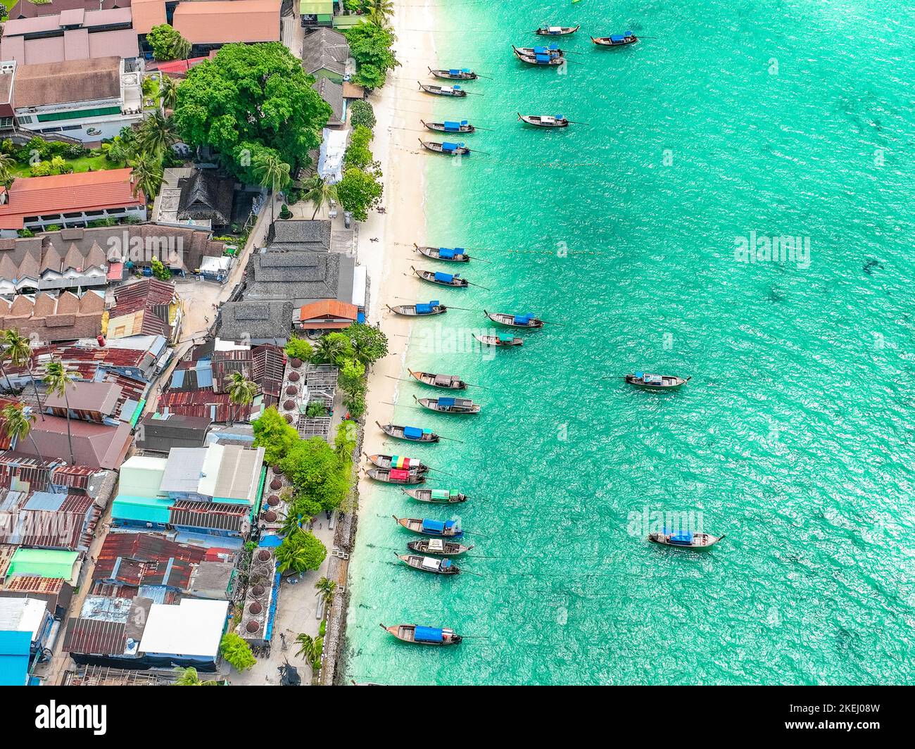 Ton sai pier hi-res stock photography and images - Alamy