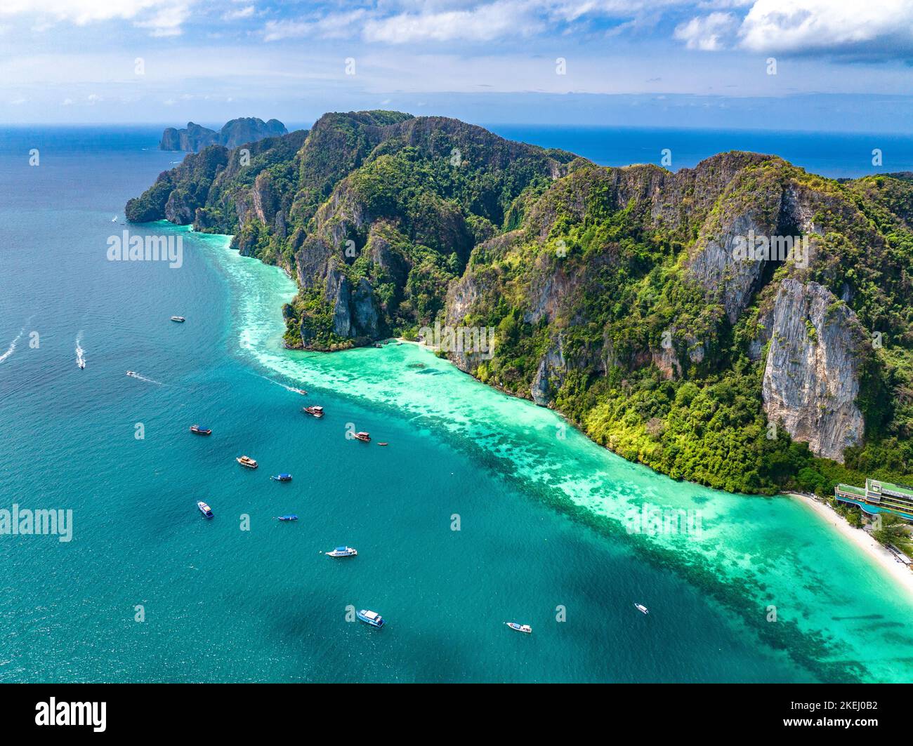 Ton sai pier hi-res stock photography and images - Alamy