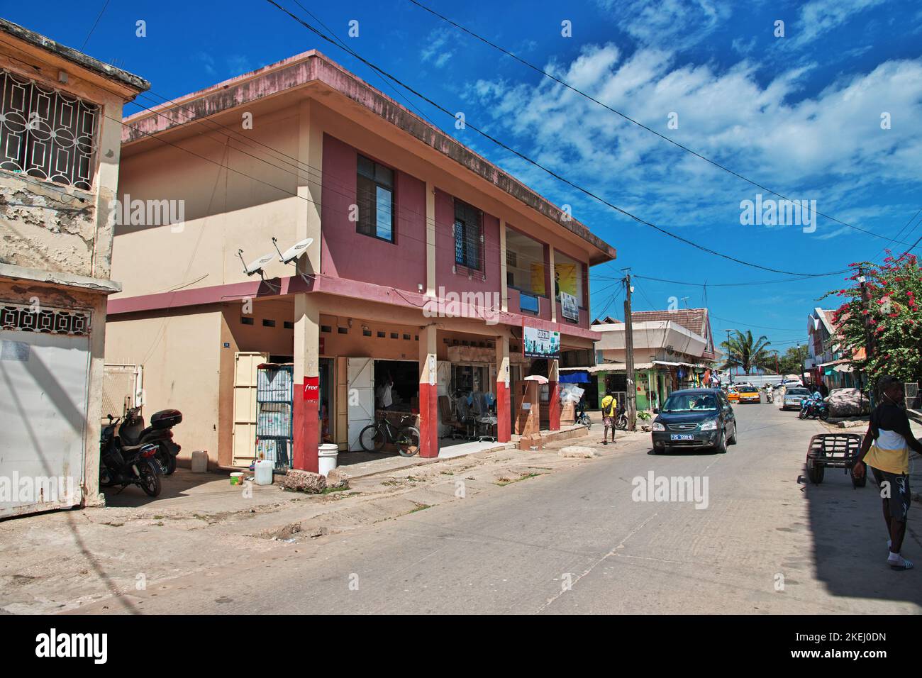 Ziguinchor hi-res stock photography and images - Alamy