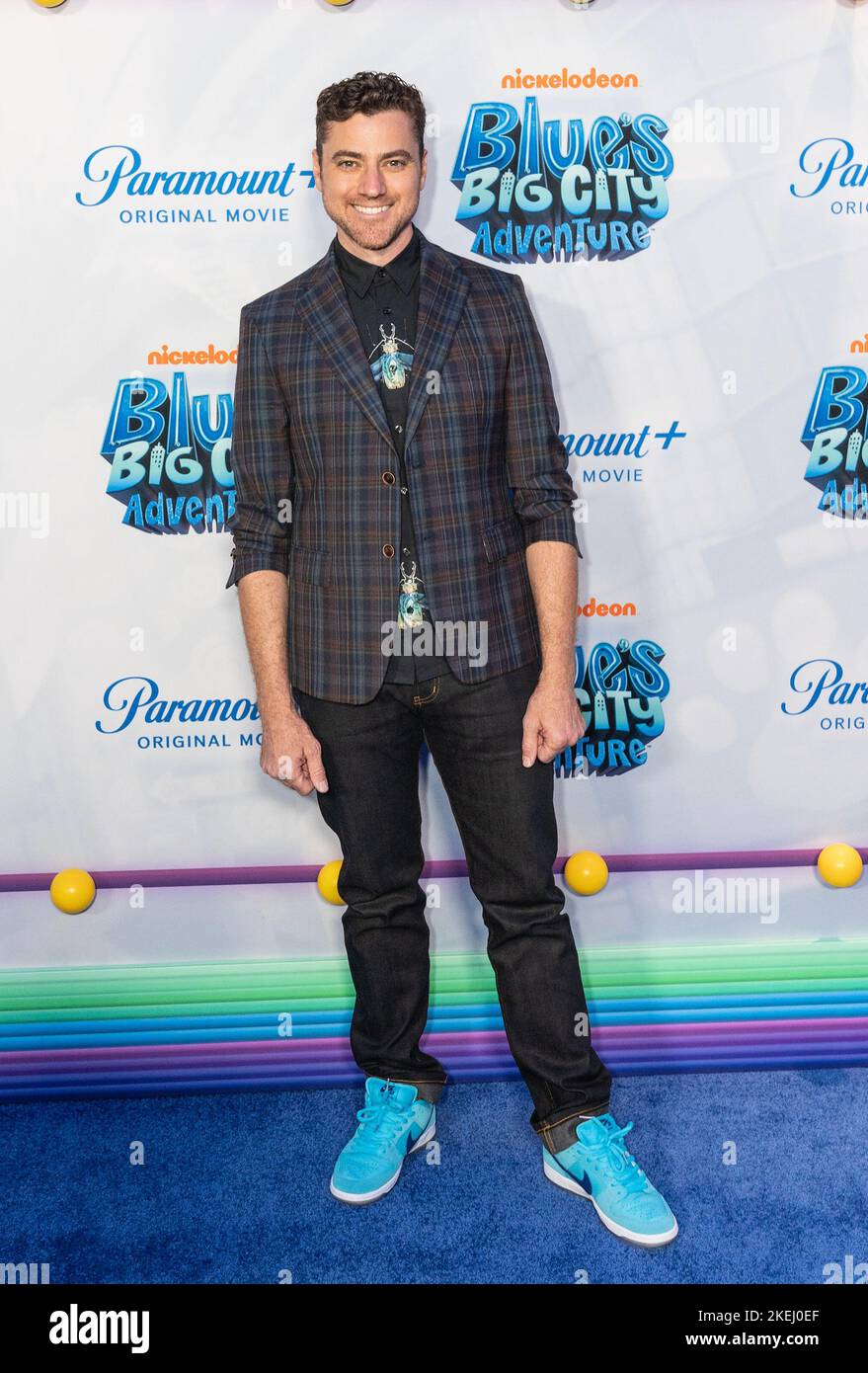 Donovan Patton Wedding New #podcast!, I Listen To Mine While Walking