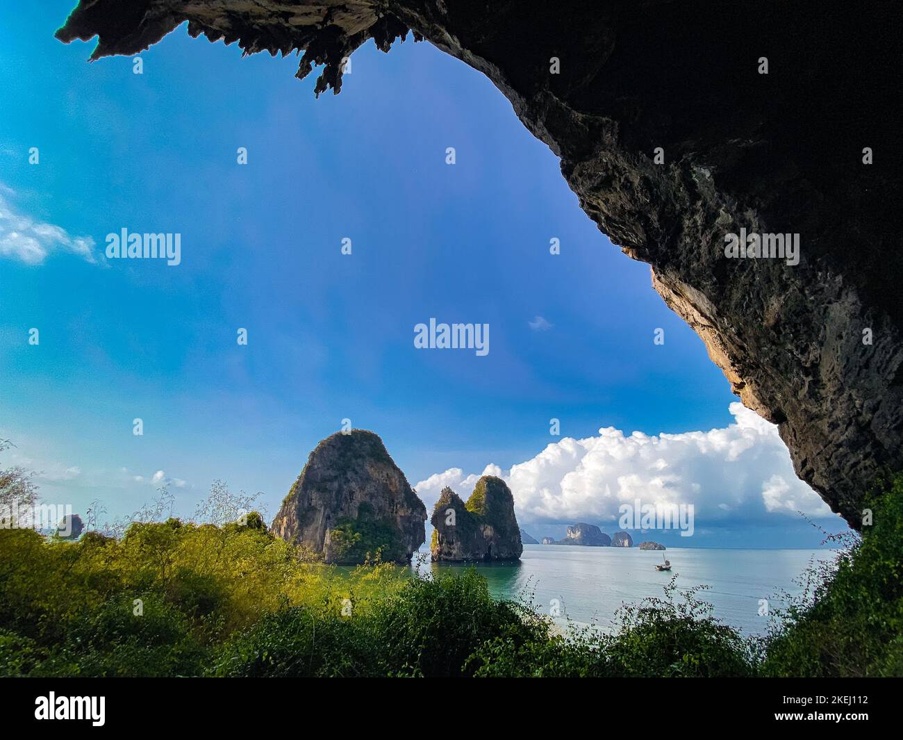 Phra nang princess cave hi-res stock photography and images - Alamy