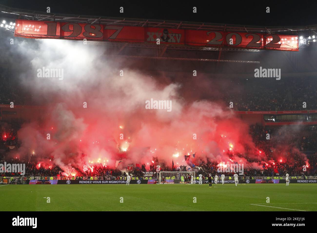 Nice ogc fans hi-res stock photography and images - Alamy